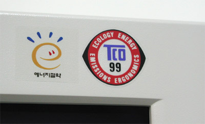 환경에 따라 변신한다!「삼성 씽크마스터 717MB」 - ZDNet korea